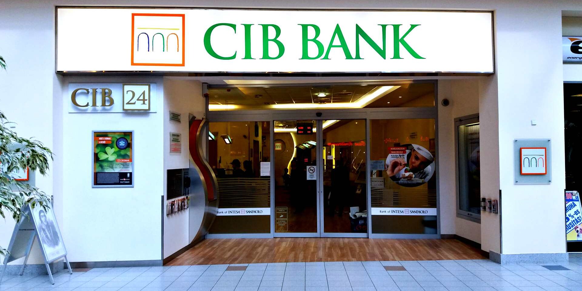 zemzavar A CIB Bank Informatikai Rendszer ben IT Caf M rleg H r zemzavar A CIB Bank Informatikai Rendszer ben IT Caf M rleg H r